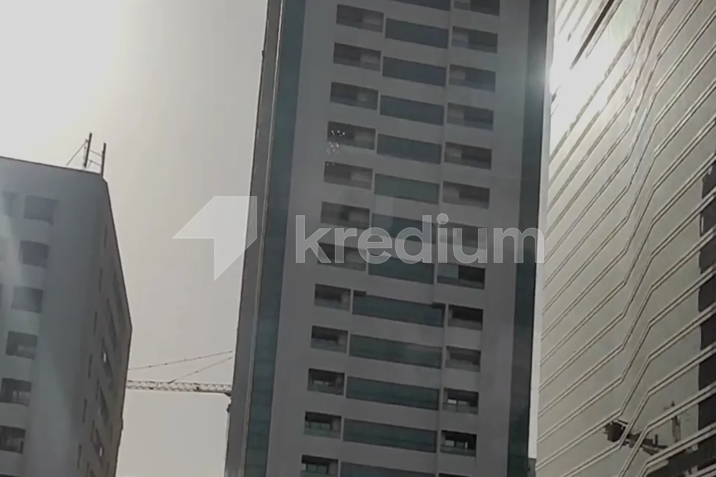 White Crown Tower | Kredium
